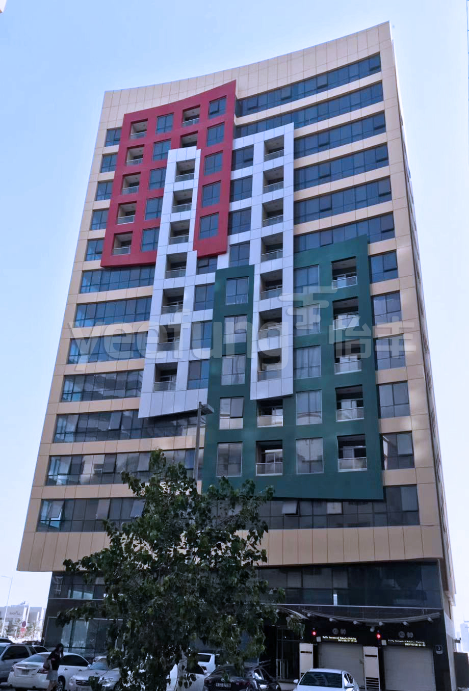 怡丰智造丨阿布扎比Khalid Building机器人停车库